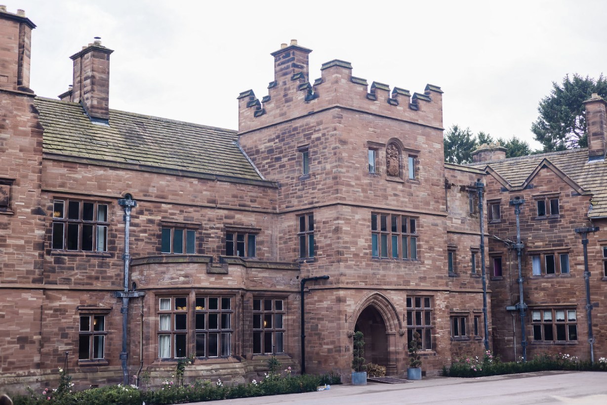Standon Hall, Staffordshire - Castrads